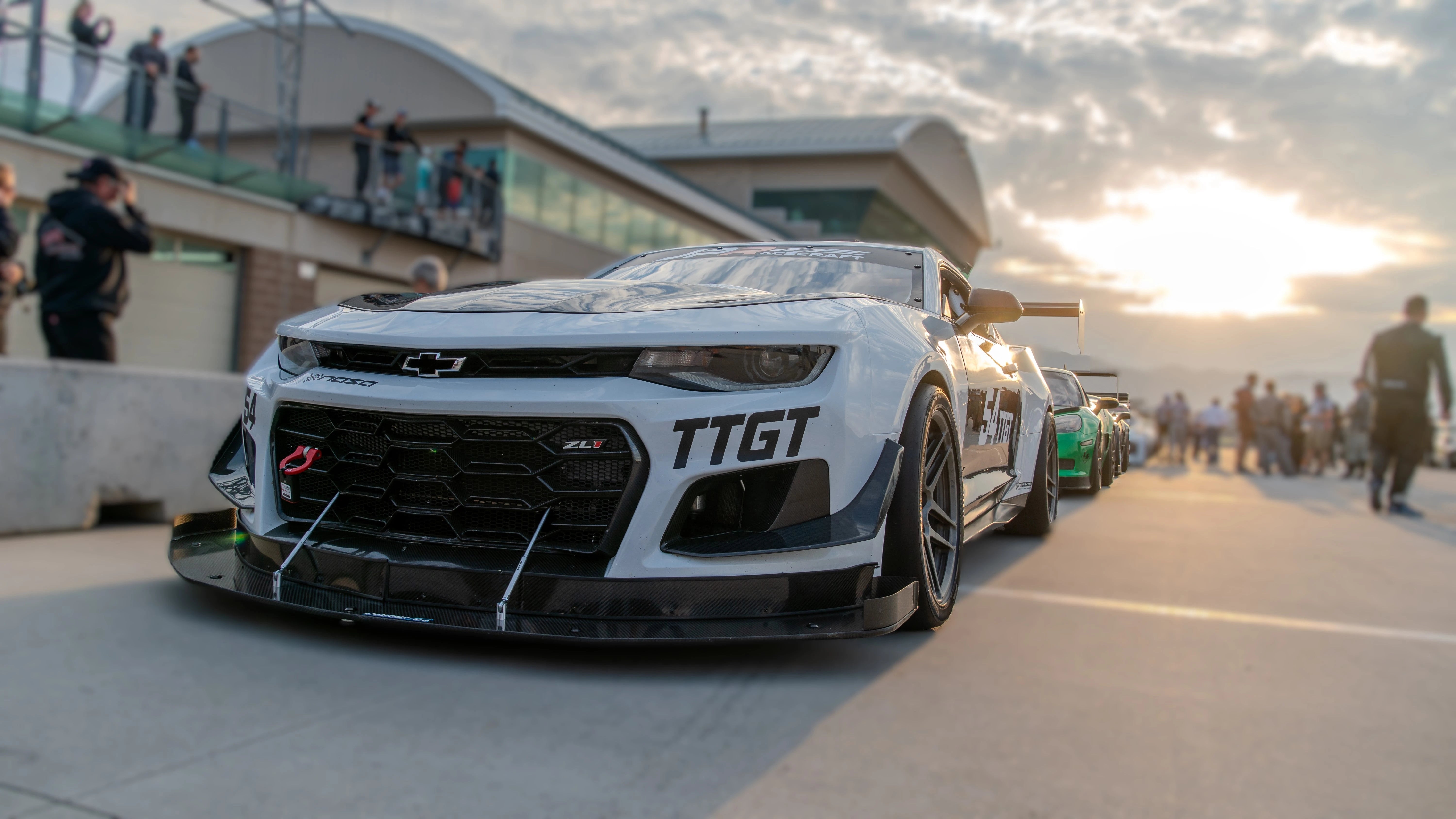 Track Side Packages – JPR